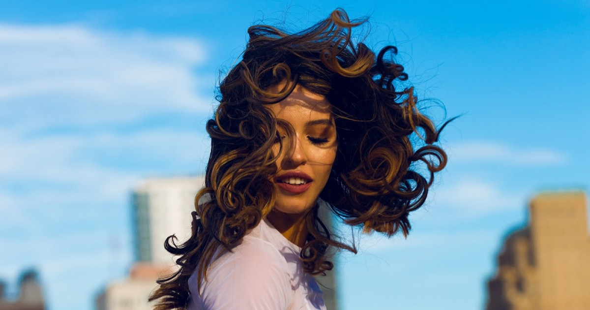 Personas rebeldes: 9 rasgos de quienes desafían las normas