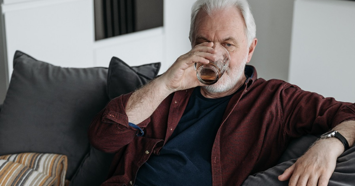 ¿Por qué el alcohol afecta negativamente a nuestro estado de ánimo?