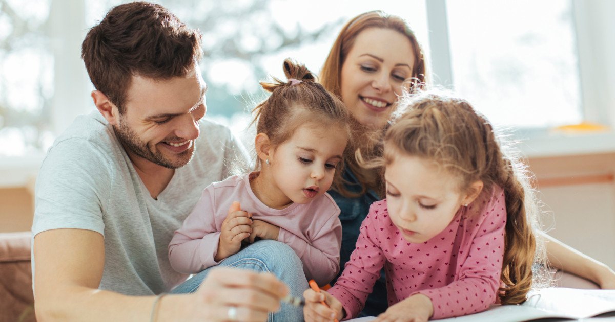 Cómo fijar límites con los hijos durante la crianza: 5 estrategias clave