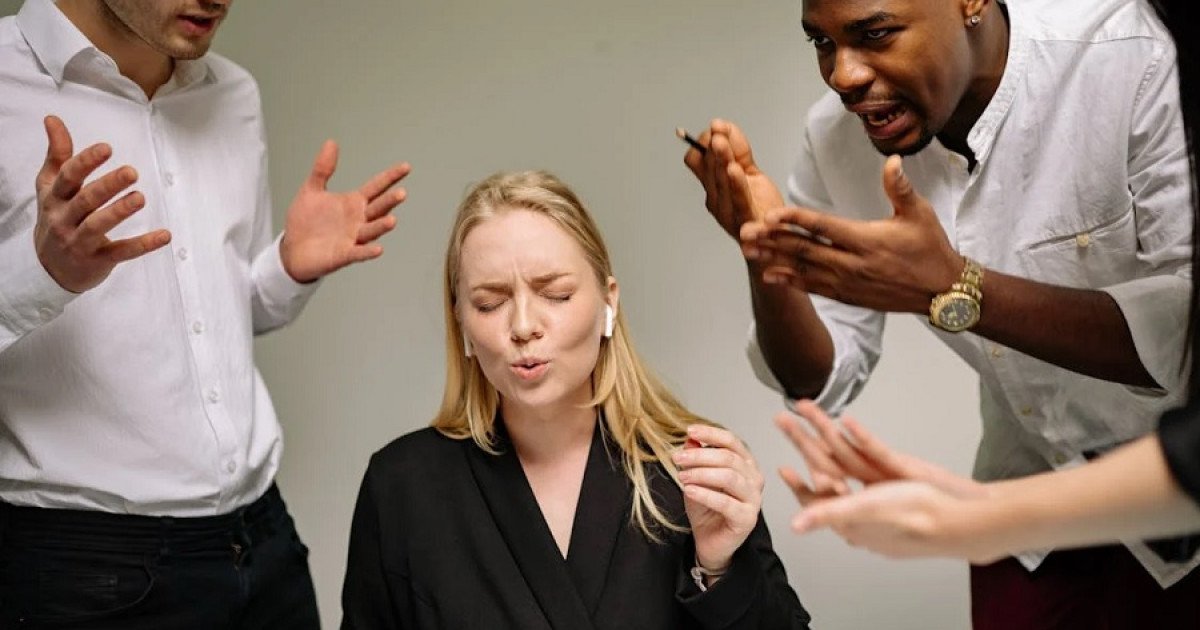 Así es como la falta de sueño te convierte en una persona antisocial