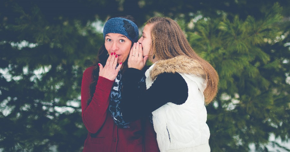 2 rasgos en los que más nos fijamos al conocer a alguien