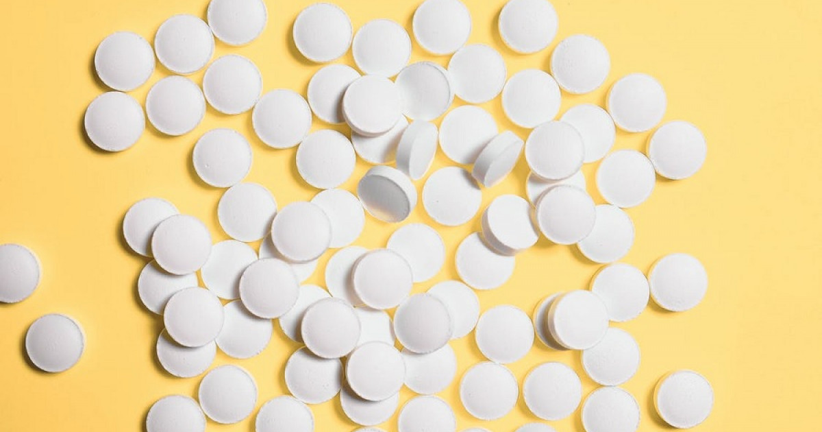 Oximorfona: características, efectos secundarios y precauciones