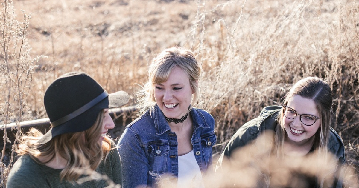 ¿Cómo ayudar a una persona insegura? 6 claves para darle apoyo