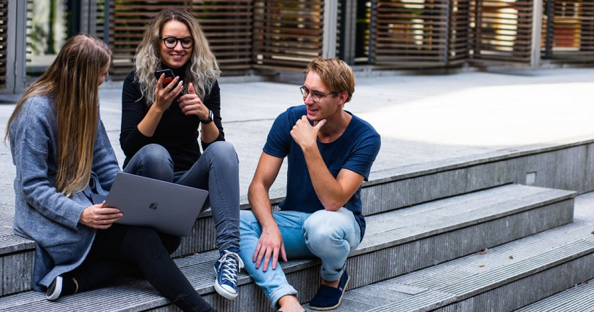 Contagio emocional: qué es y cómo afecta a las relaciones con los demás