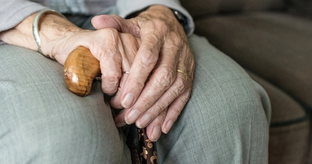 Reuma: qué es, causas, tratamiento y síntomas asociados