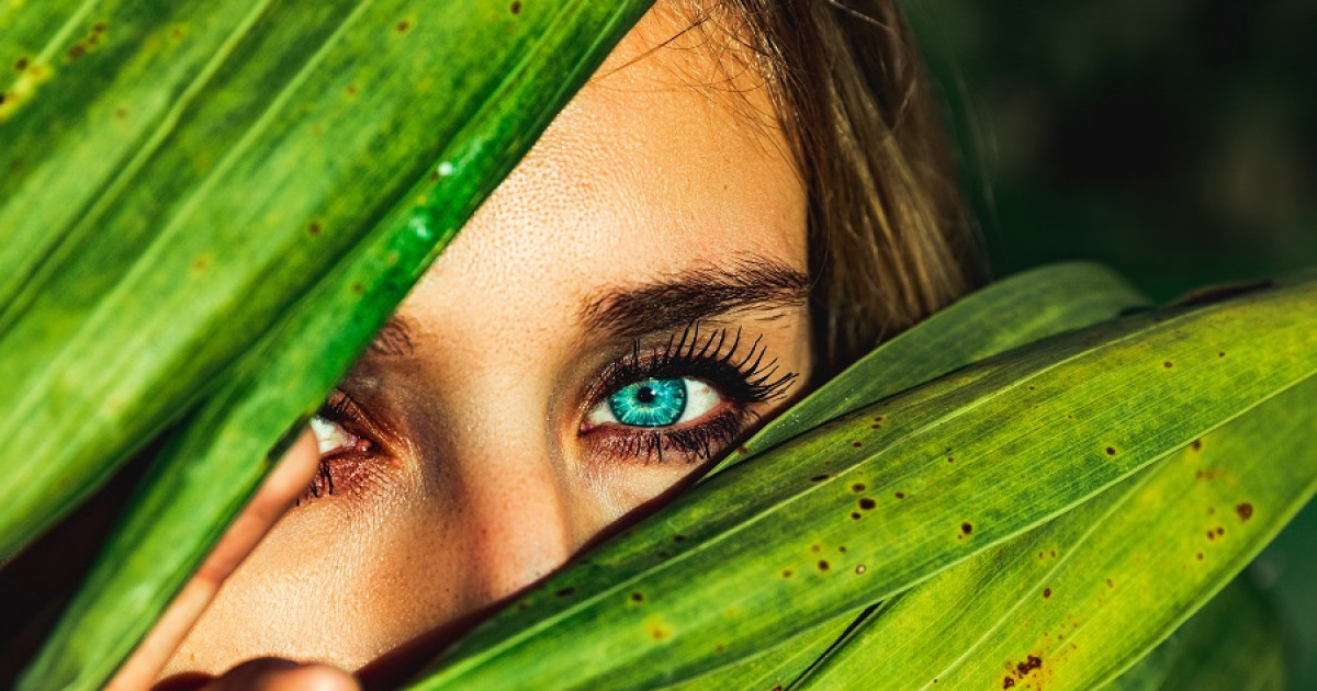 Fotofobia: qué es, síntomas, causas y tratamiento